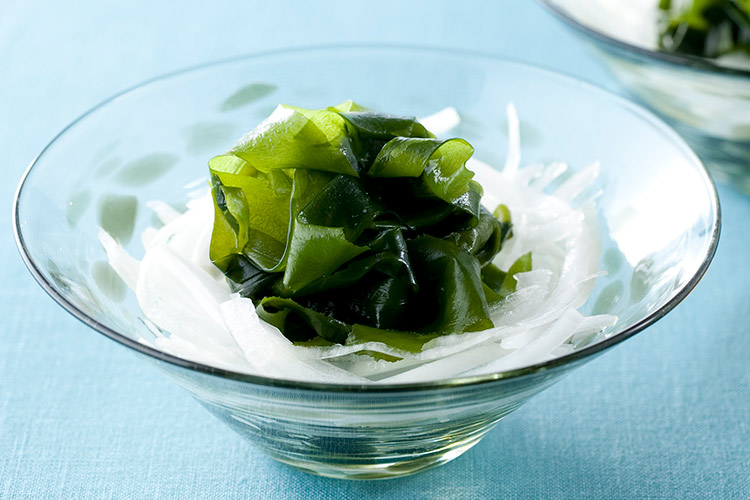 わかめの新物の季節になりました。 島と暮らす 瀬戸内いいもの通販サイト